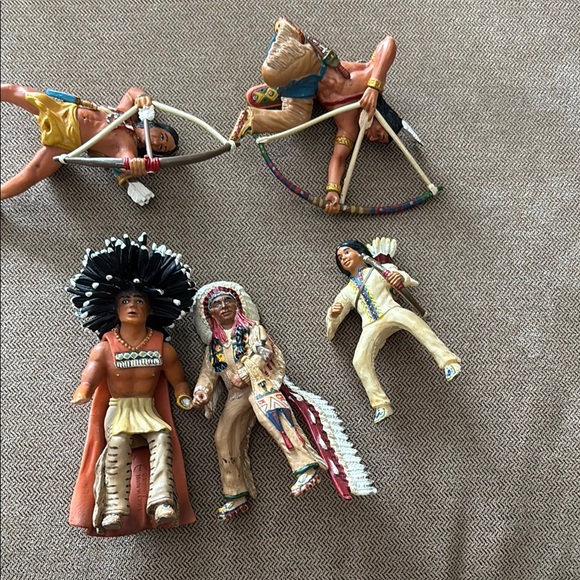Toys | Vintage Native American Figures From Schleich 4 To 5 Inches Tall ...